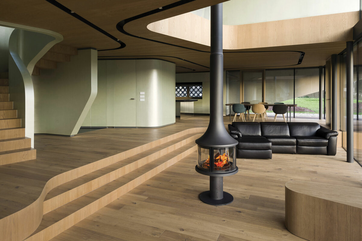 JC Bordelet Lea Suspended Fireplace Wood - Ambiance®